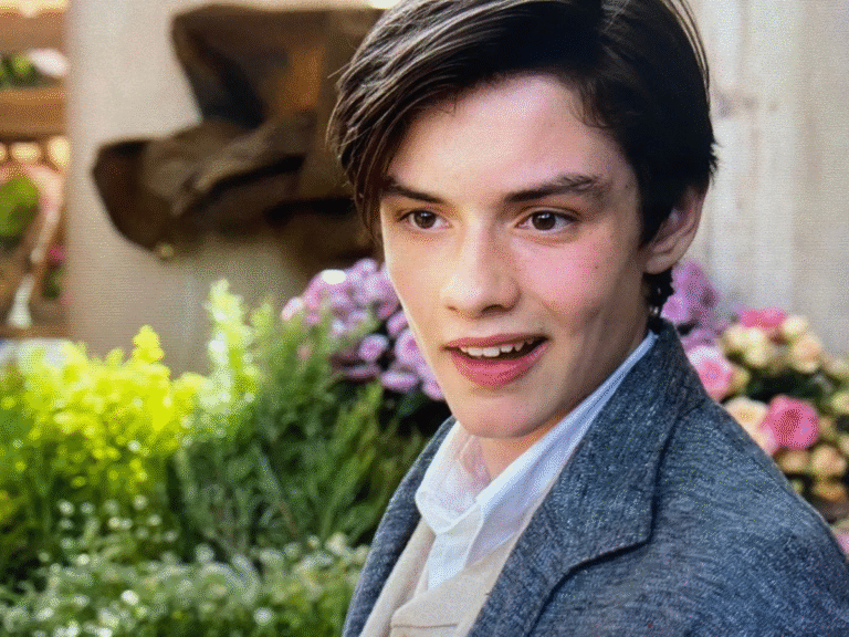 Louis Partridge Age & Bio: The Full Story Behind the Breakout Star ...